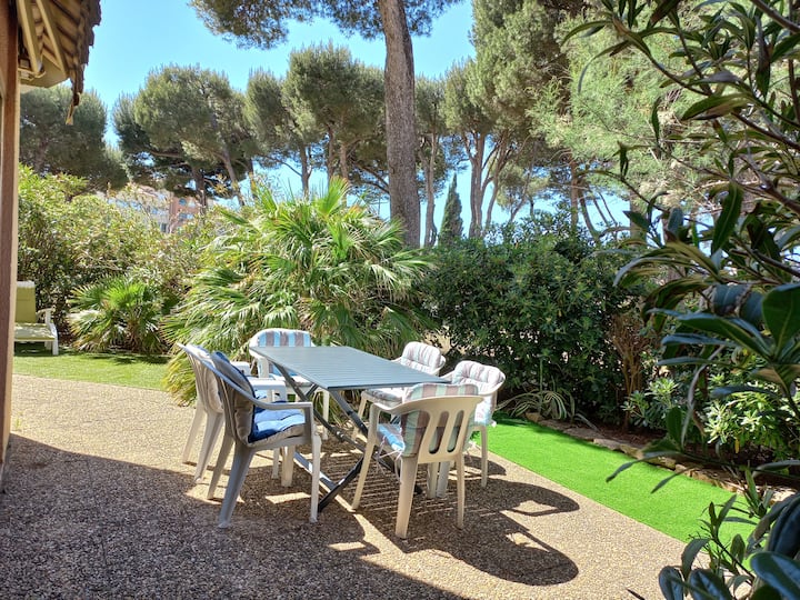 150m De La Plage, Beau 3 Pièces Calme Avec Jardin - Six-Fours-les-Plages