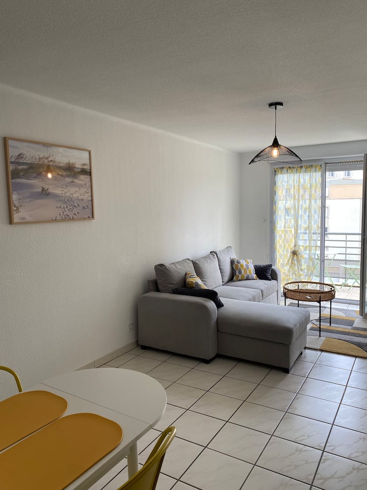 Superbe Appartement T2 Proche Stade Armandie - Boé