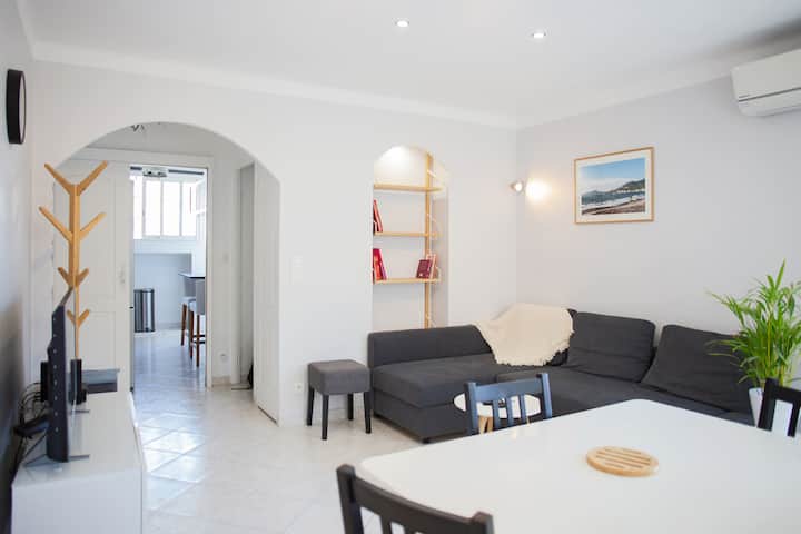 Bel Appt Climatisé Avec Terrasse, Parking Et Fibre - Toulon