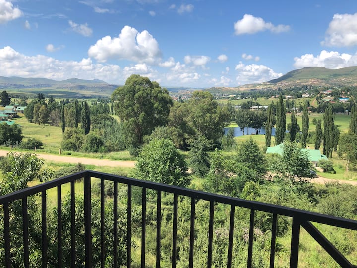 Montanus Villa 52, Clarens Golf And Leisure Estate - Clarens