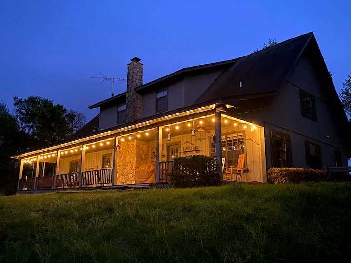 Bluebonnet Ridge In The Hill Country! - Salado, TX