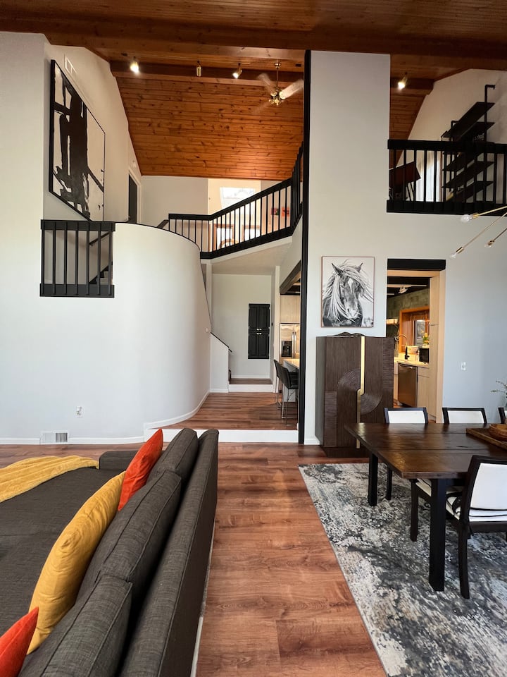 "Charming Home In The Beautiful Galena Territory" - Galena, IL