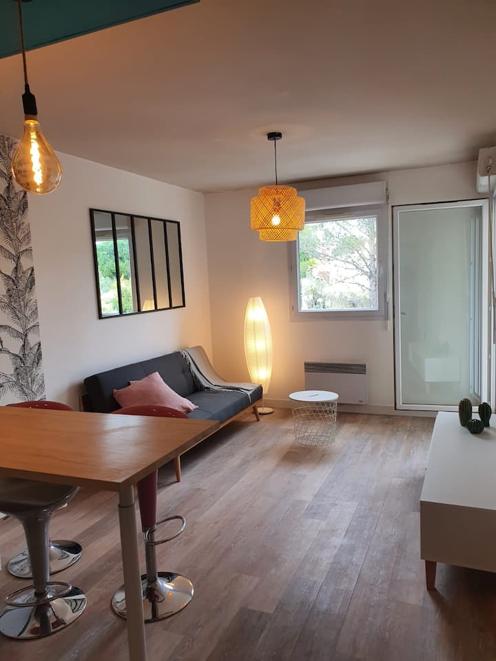 Appartement Cosy Avec Place De Parking - Frankreich