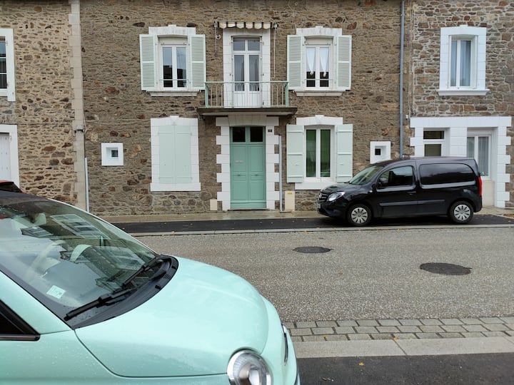 Dinard, Studio Rdc Gauche Situé Centre Ville - Saint-Malo