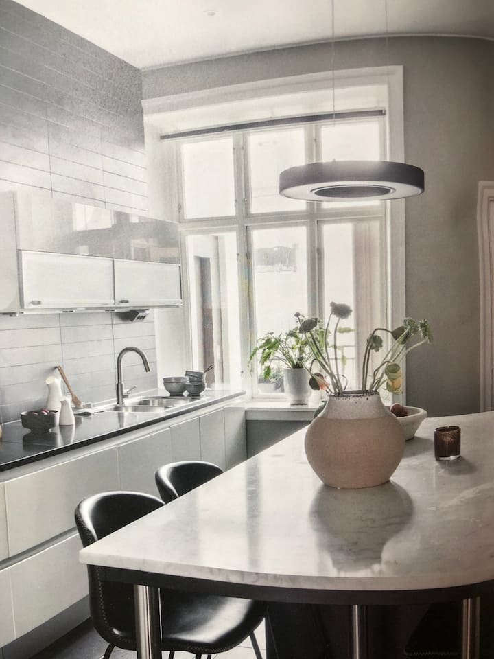 Magnifik Sekelskifteslägenhet I Vasastan 191 M2 - Göteborg