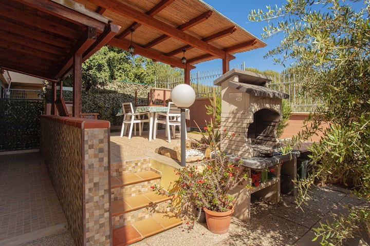 Casa Vacanza Relax Con Piscina - Villasimius