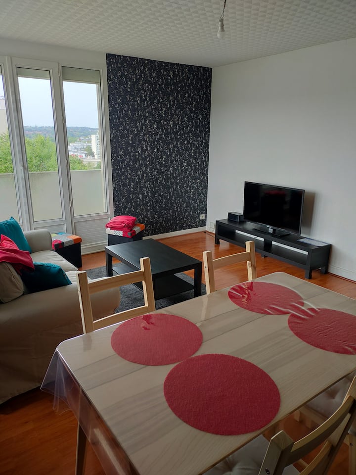 Brest Location Appartement Lumineux Avec Balcon - Brest