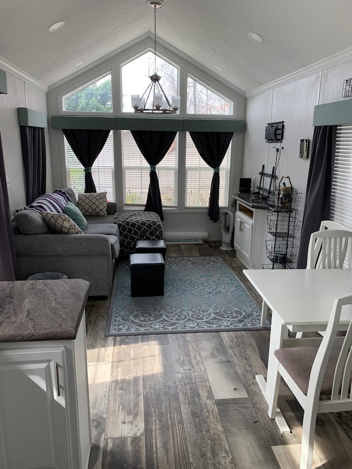 Adorable 2 Bedroom Park Model In Rural Pa - Kirkwood, PA