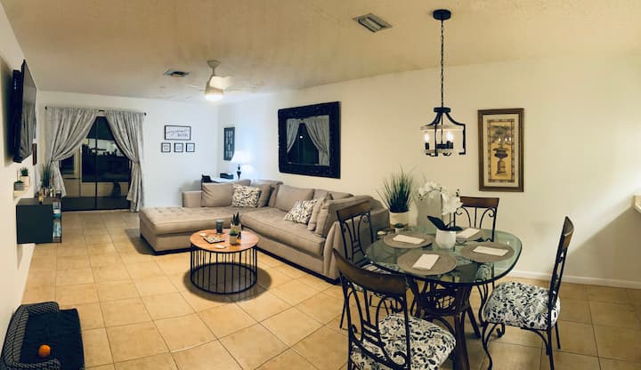 Lovely 1 Bedroom Unit With Pool - Sebring, FL