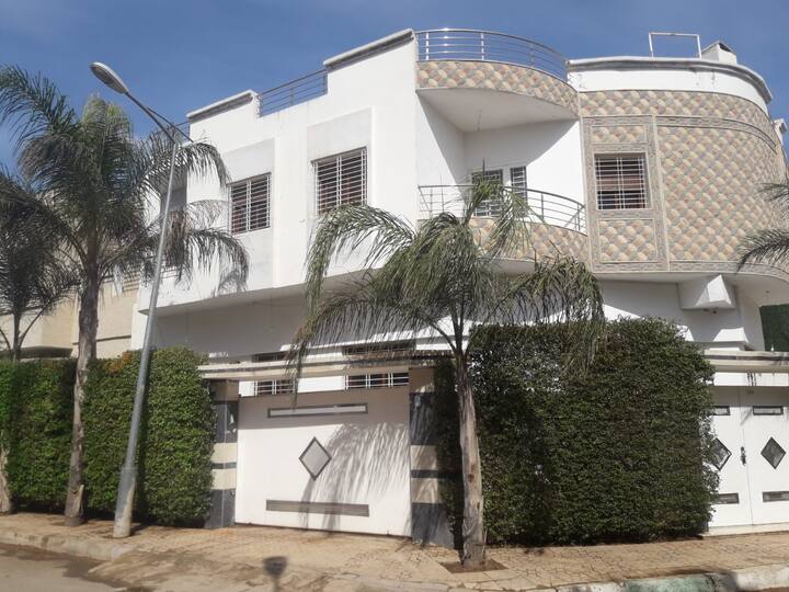 Wonderful Villa, Close To All Public Amenities. - Sefrou