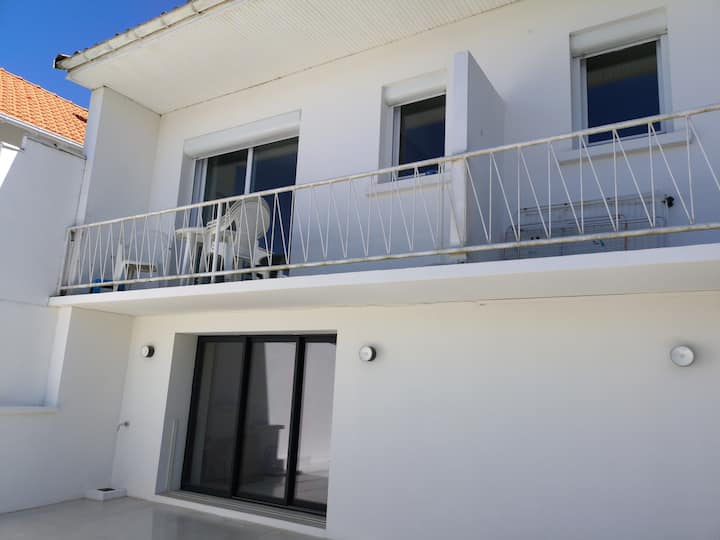 A 200m De La Plage, Face îLe D'oléron (Agapanthe) - La Tremblade