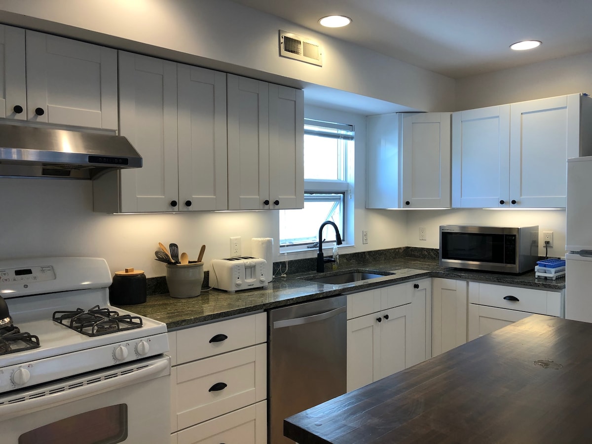 Oceanblock 4 chambres/4 salles de bain, cour, douche extérieure ...