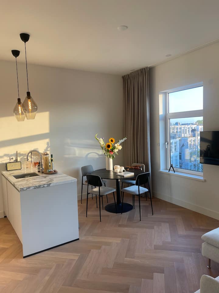 New Modern Apartment Amsterdam Zuid - Amsterdam