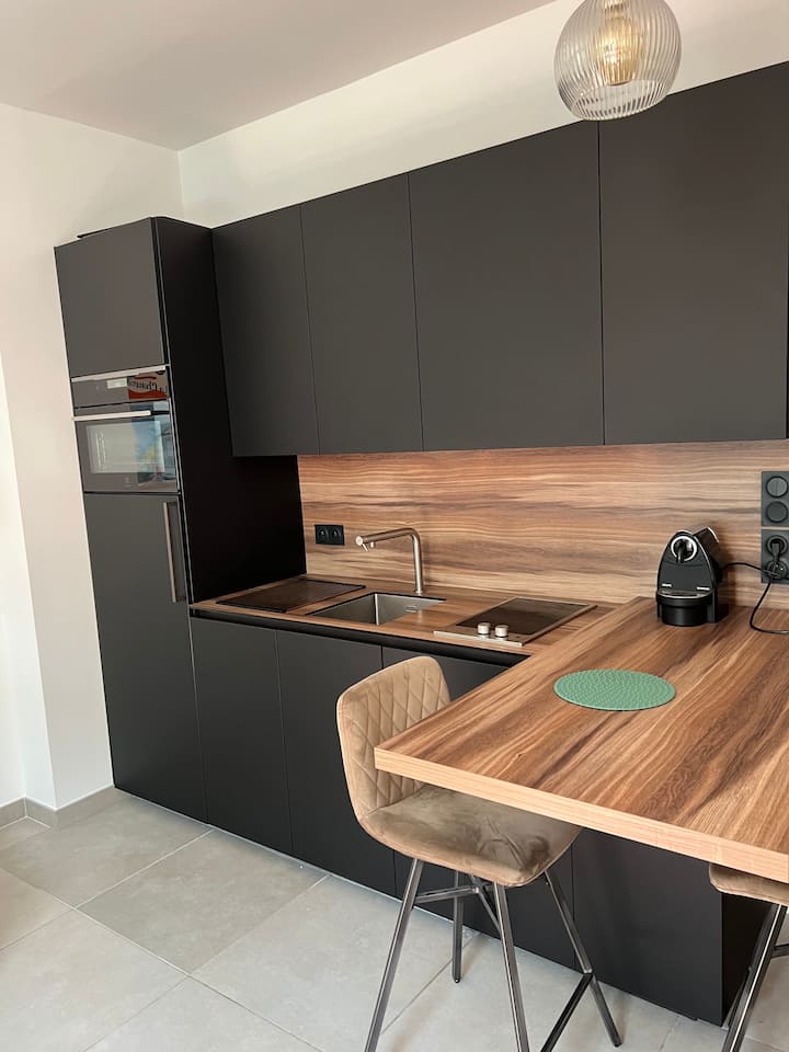 Granville : Superbe Appartement En Centre-ville - Granville