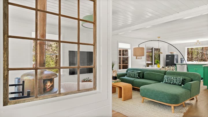 Stylish Shales Brook Cottage-cozy Up To Happiness - Monterey, MA