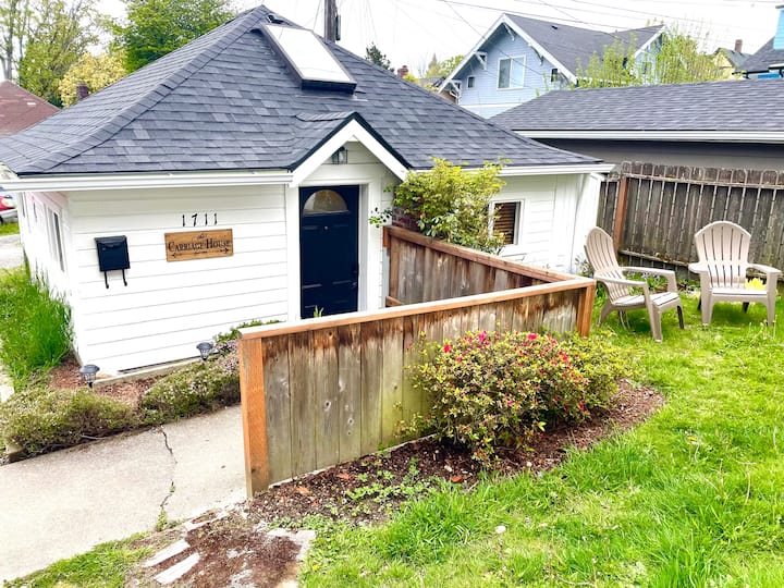 5 Best Airbnb Tiny Houses In Tacoma, Washington - Updated 2025 | Trip101