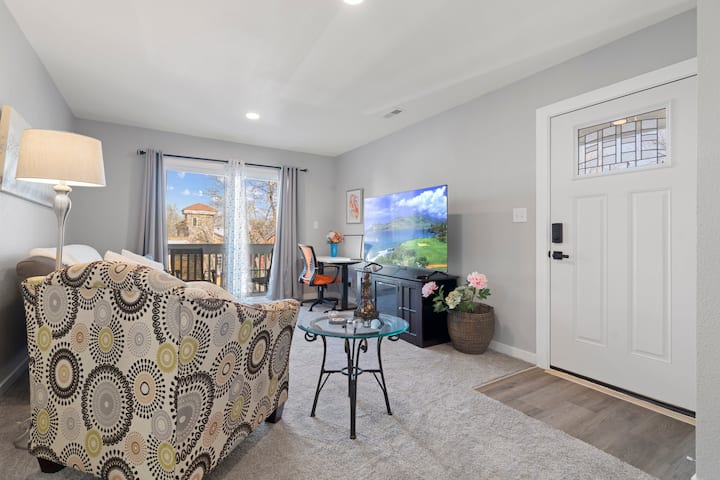 Free Pets, No Clng Fee, 2 Miles To Empwr & Rockies - Denver, CO