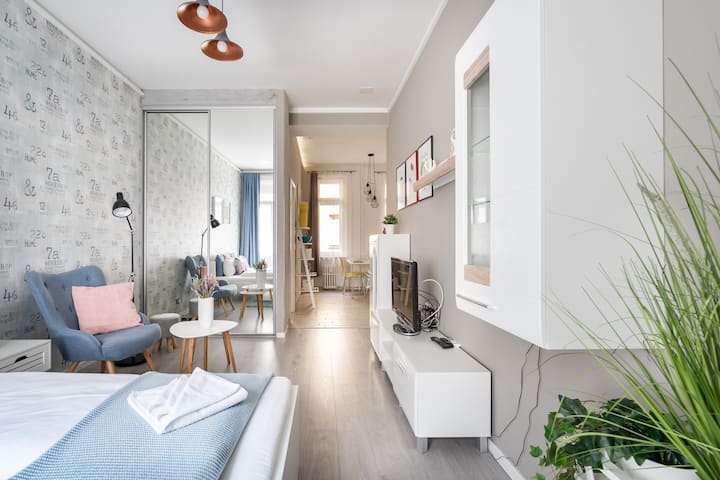 Chic Gem In The Heart Of The City - Budapest