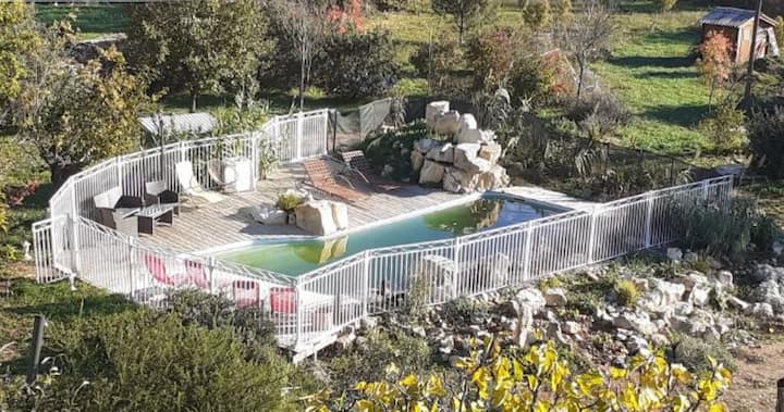 Mas Victory -Mitoyen-domaine Arboré 3,7hect - Les Vans