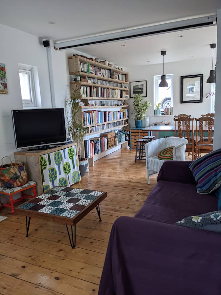 Detached House In Swanage Town - Swanage
