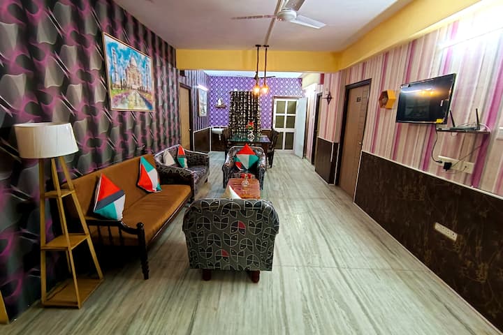 Near Biswa Bangla Gate-deluxe Private Ac Bedroom - Kolkata (Calcutta)