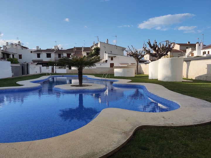 Chalet With Barbecue And Pool Near To The Beach! - Roda de Bará