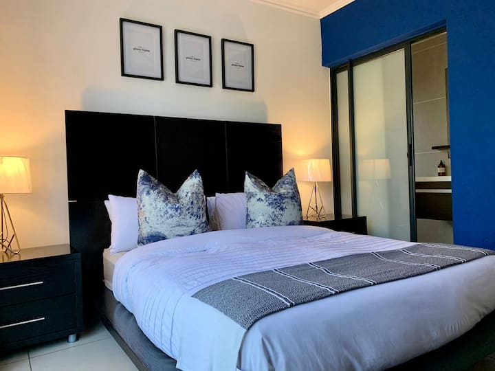 Contemporary Lifestyle Apartment In Secure Estate - Chartwell