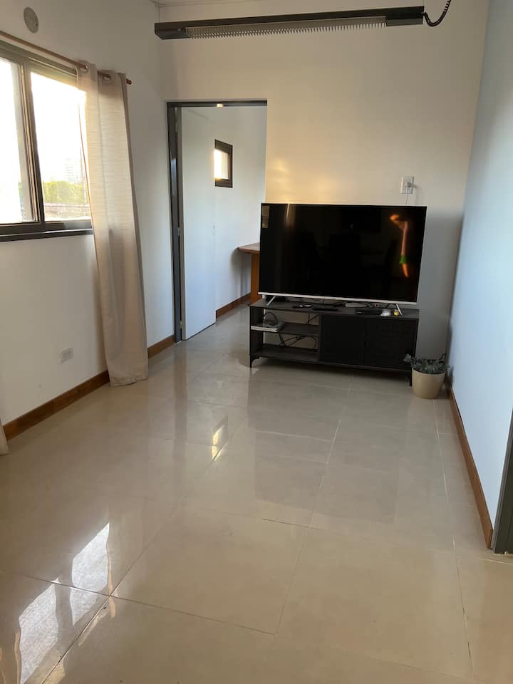 Amplio Departamento Corazón De Mendoza - Mendoza
