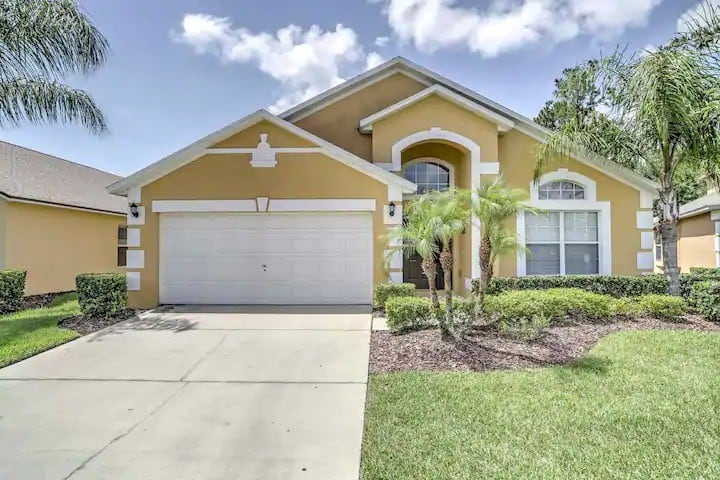 Cheerful 4 Bedroom Villa With Pool - Kissimmee, FL