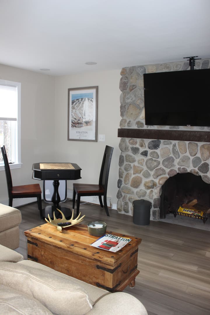 Brand New Stratton Mountain Apartment! - Stratton Mountain, VT