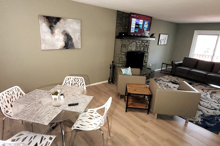 4 Kings At The Clubhouse - Bella Vista, AR