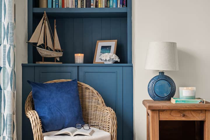 The Nook, A Cosy Coastal Home. - Mawgan Porth