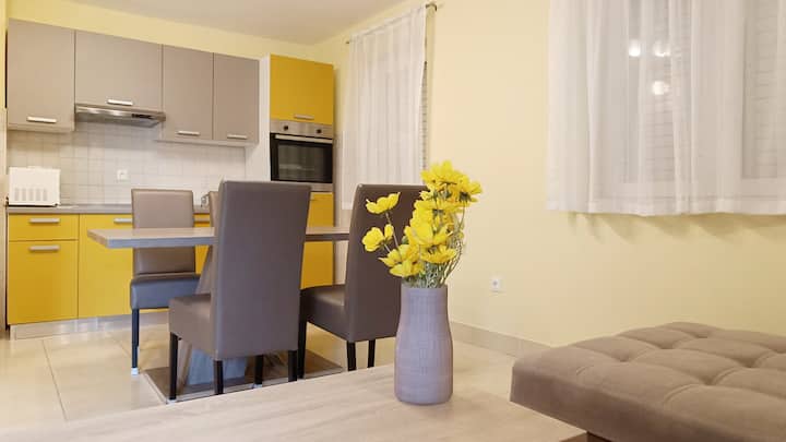 Apartment Moki 2 / New And Lovely Apartment - Dubrovnik