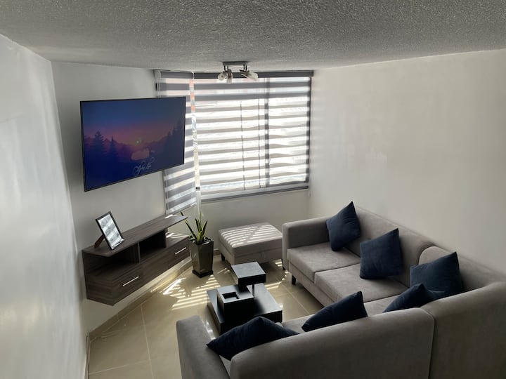 Cómodo Departamento Ubicación Privilegiada - Quito
