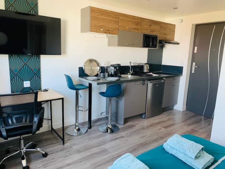 Studio 6 Cosy Et Bien Agencé, à La Gare De Lorient - Hennebont