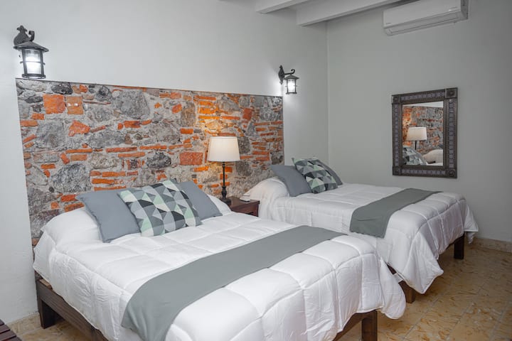 Apartment At Centro Near Mercado De Artesanías - San Miguel de Allende