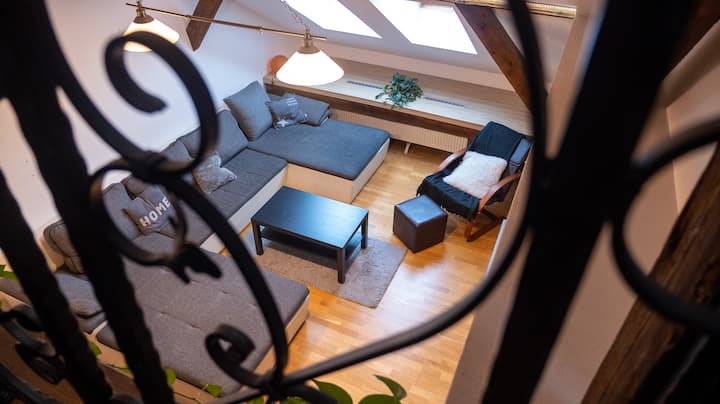 Classic House Meets Modern Chic - Budapeste