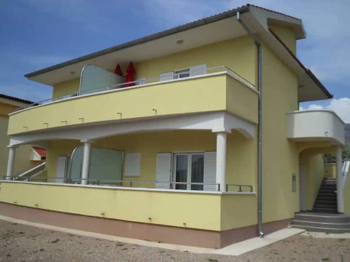 Apartment Rose - Starigrad-Paklenica