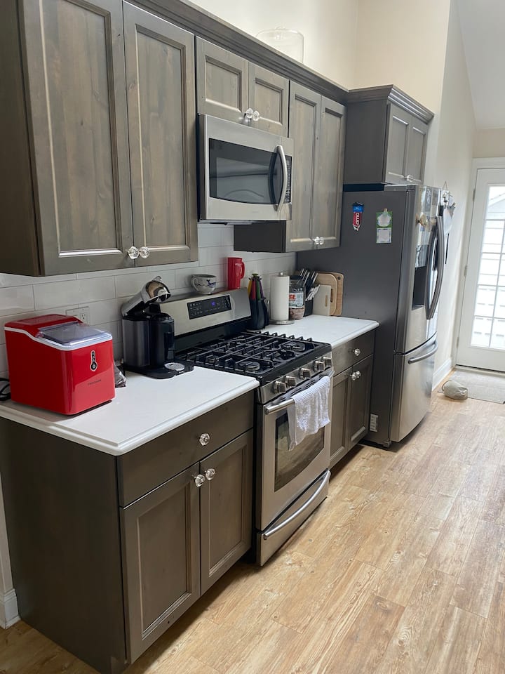 Vacation Rental - Long Beach - Ny 3 Bedroom 2 Bath - Valley Stream, NY