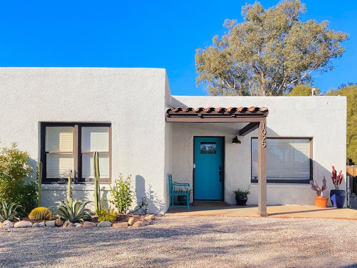 Central 1940s Bungalow Gem Mins To Downtown & Uofa - Tucson, AZ