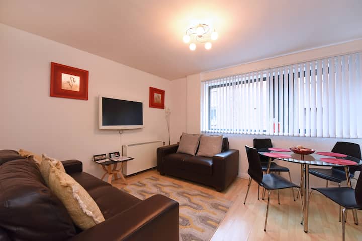 Central modern 1 bedroom flat Manchester - Condominiums for Rent in ...