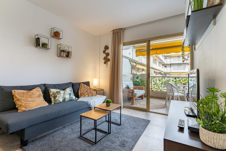 Sea View · Cozy · Pool & Beach · Relax In Salou - Salou