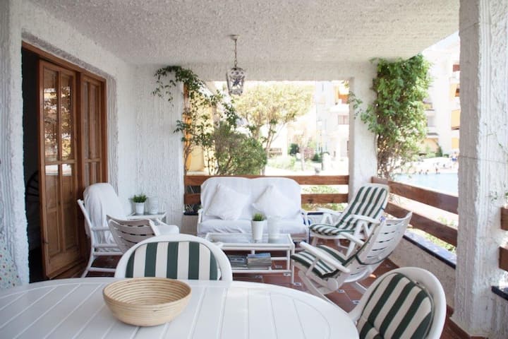 Precioso Apartamento, Urb. Varadero - Santa Pola