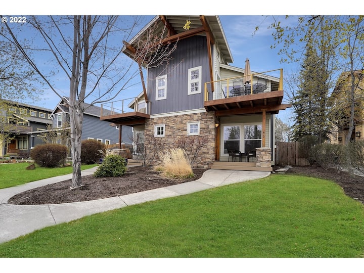 Salmon Lodge Luxury 3br Bend Or Old Mill District - Bend, OR