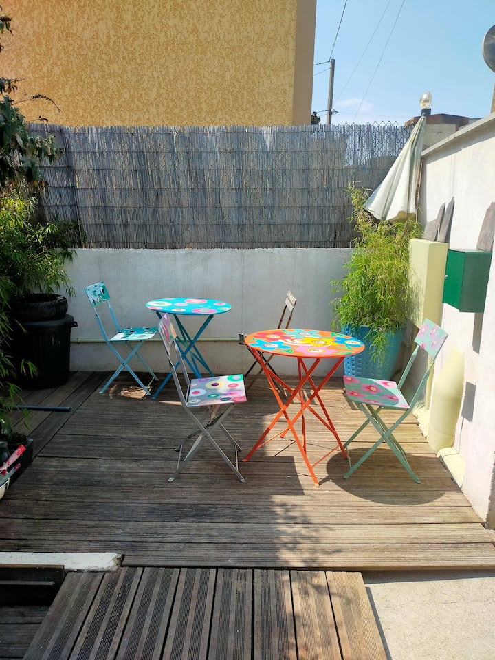 Loft Contemporain 100m2+ Terrasse 20m2 Rue Calme - Paris