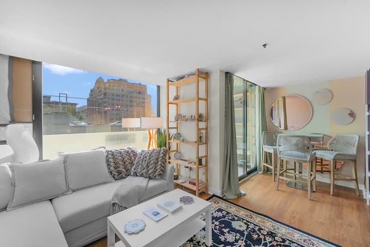 Refreshing, Spacious Studio, Downtown Free Parking - Adams - Seattle