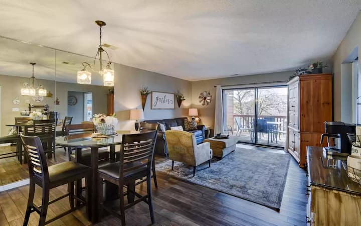 Indoor And Outdoor Pools, Golf And Lake Access! - Branson, MO
