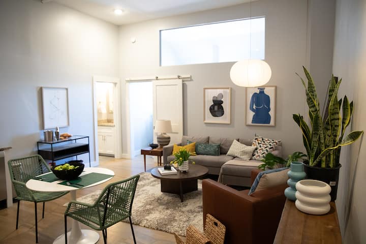 Modern Condo Portland's Historic Old Port District - Portland, ME