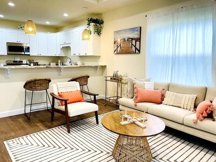 Coastal Home With Fenced Yard 5 Min To Beach - Stuart, FL