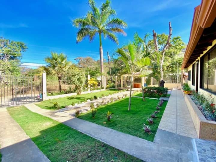 Casa Luna Azul Playas Del Coco - Liberia